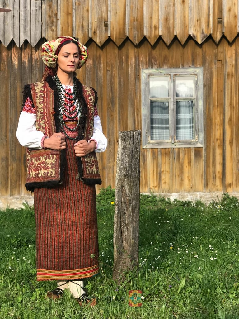 Portul popular al huțulilor din Bucovina – Etnotique